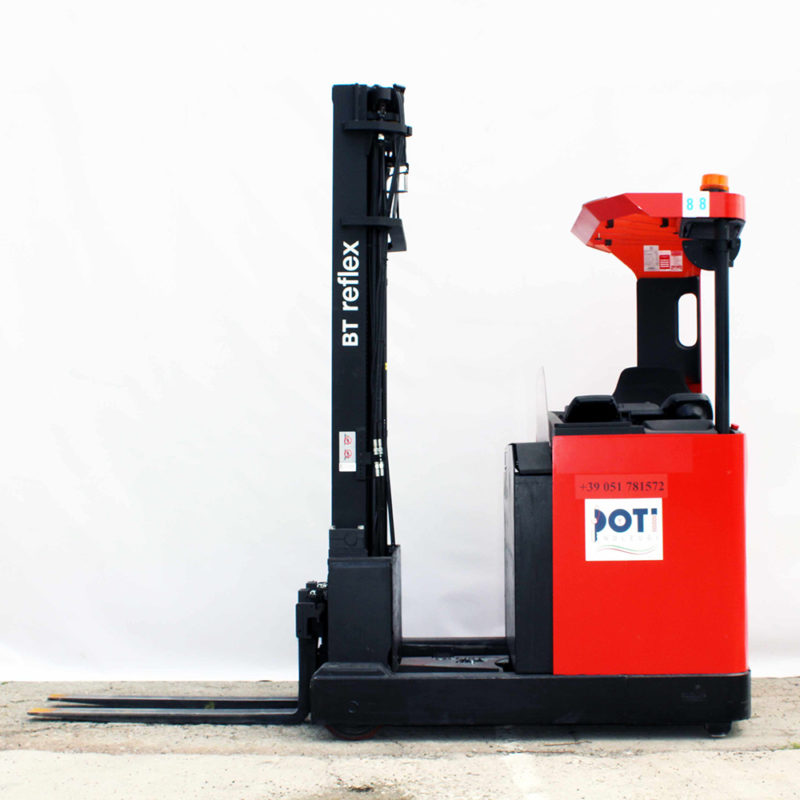 Noleggio carrelli elevatori elettrici retrattili - BT